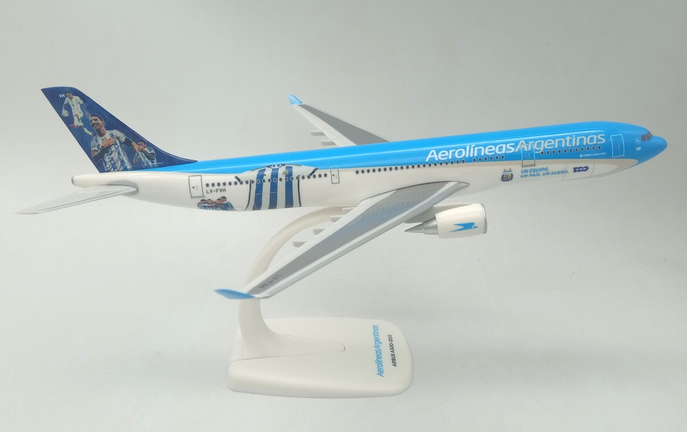 A330-200 Aerolíneas Argentinas "Football Livery" LV-FVH 223151