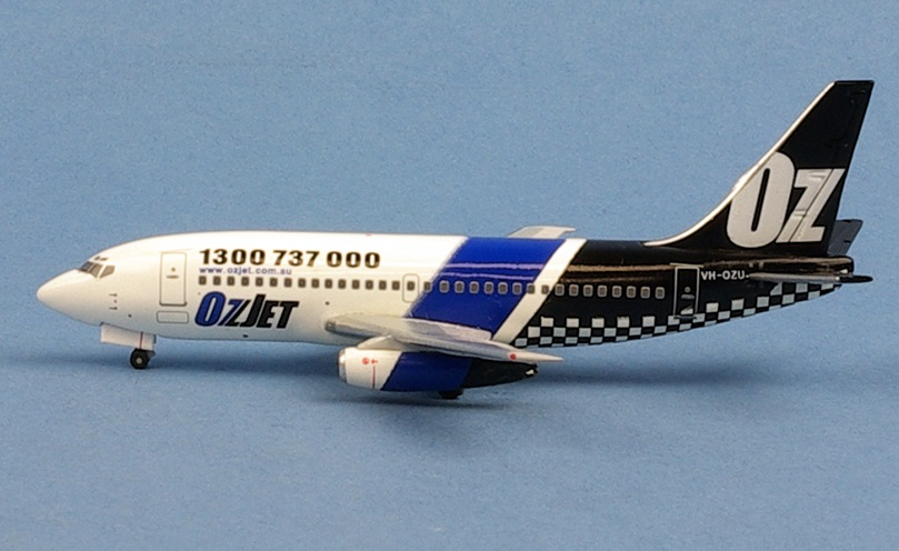 B737-200 Ozjet VH-OZU AC411133