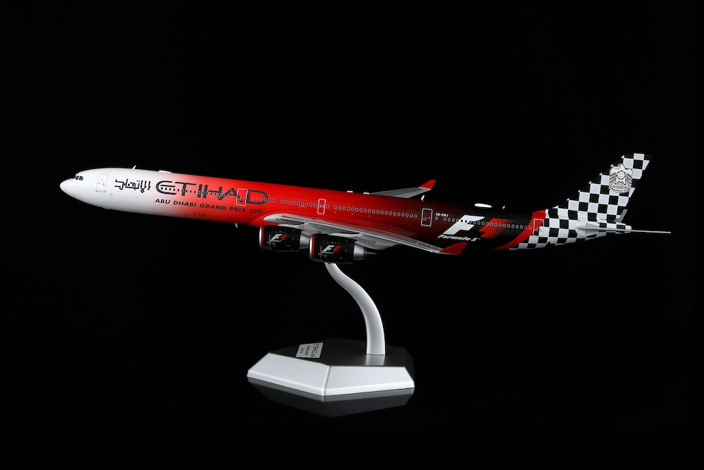 A340-600 Etihad Airways "Abu Dhabi Grand Prix 2015" A6-EHJ L2171